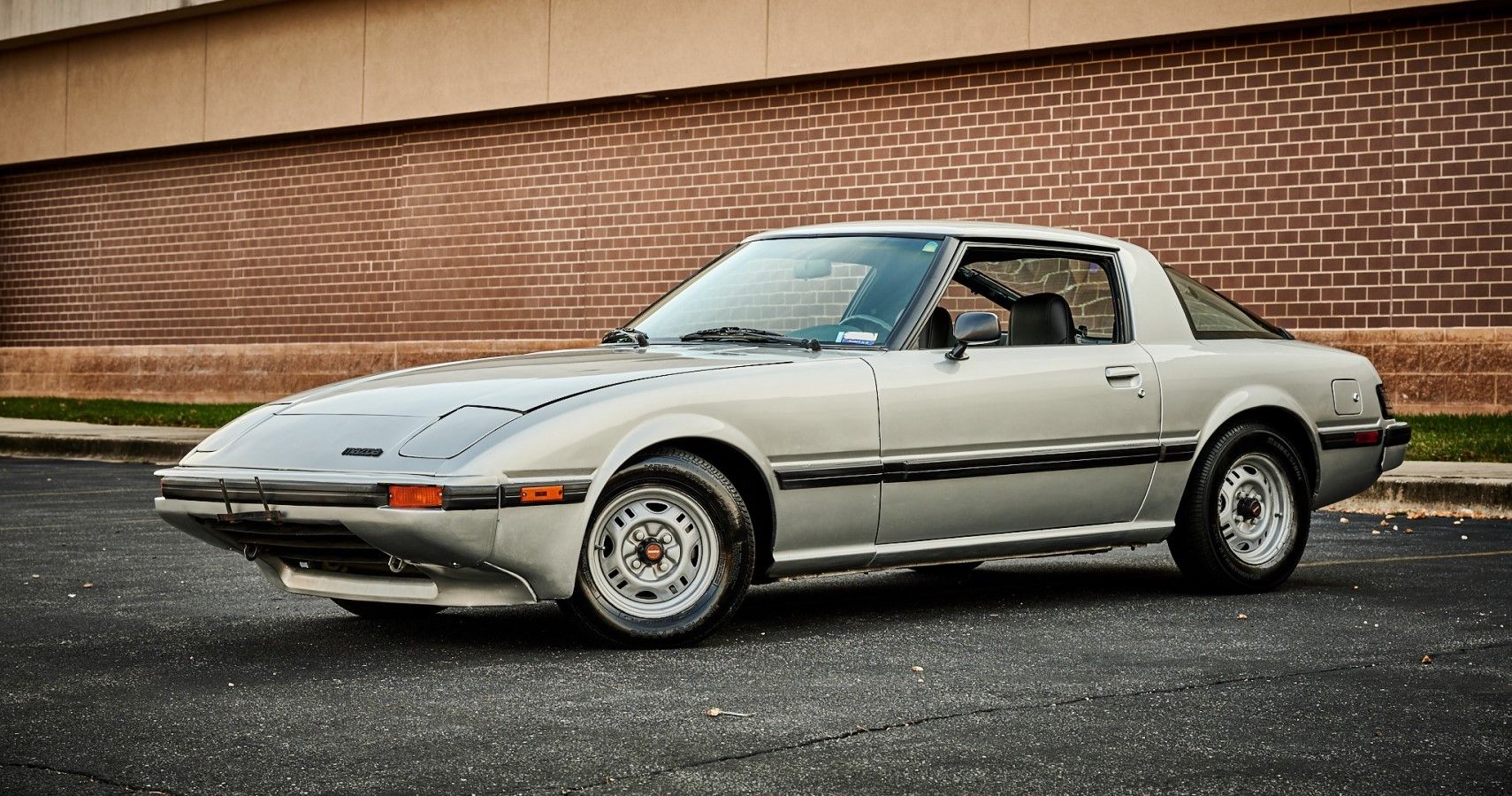 This Jaw-Dropping Mazda RX-7 Restomod Is The JDM Sports Car We Deserve