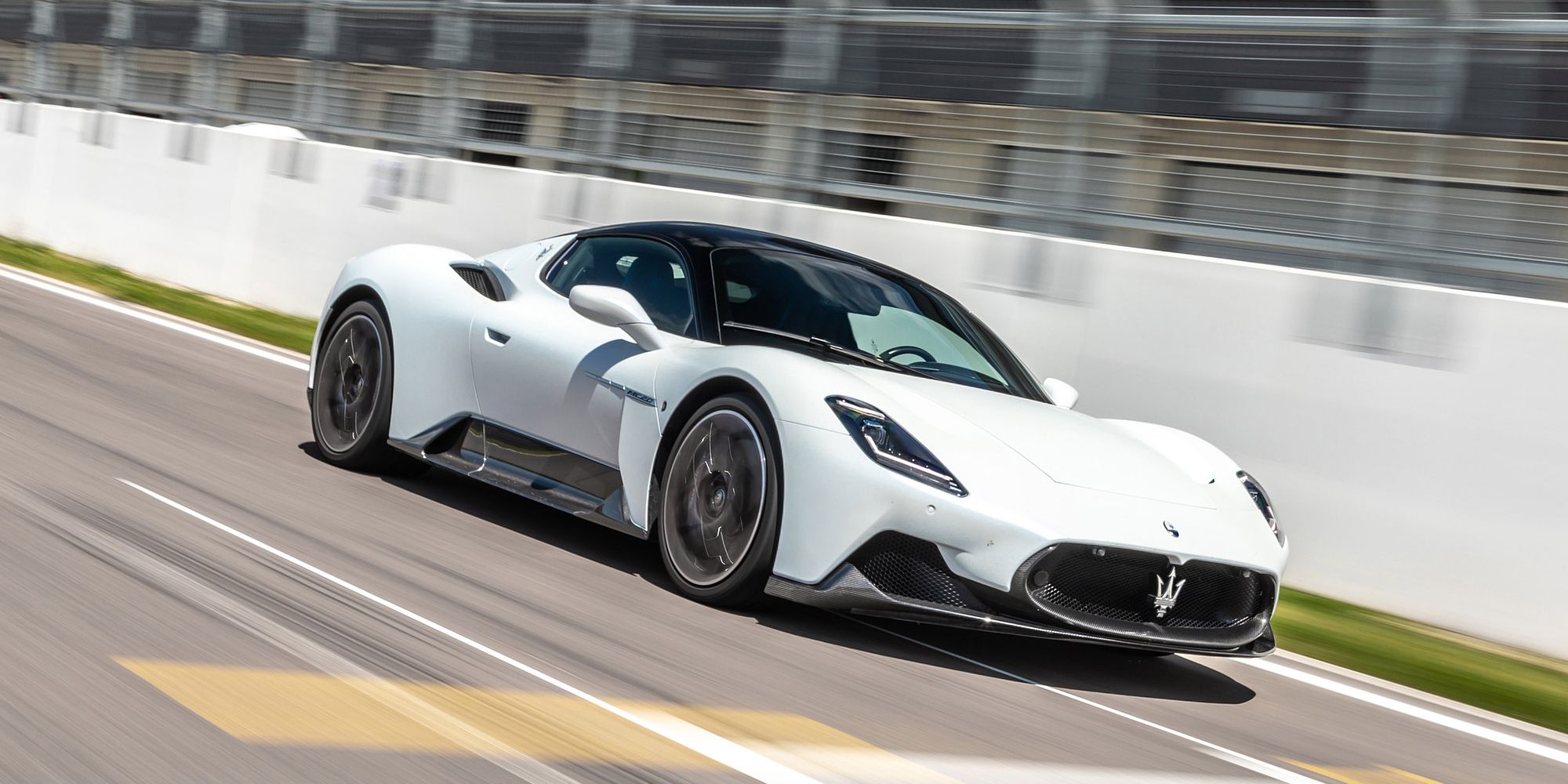 A Guide To Buying A 2023 Maserati MC20