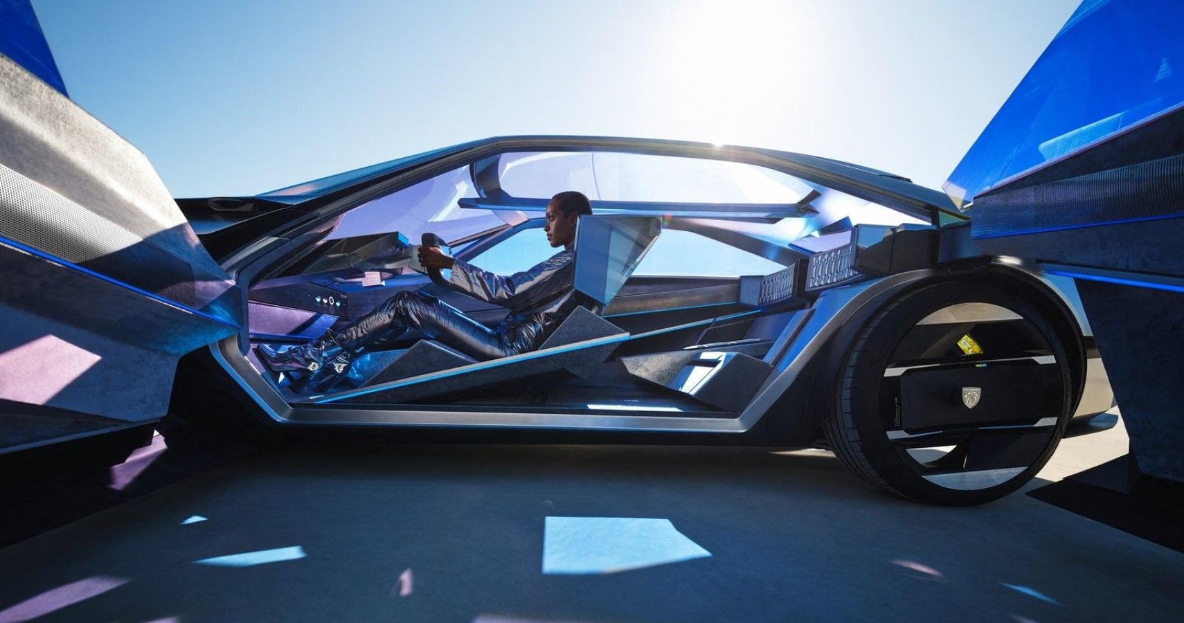 Peugeot Inception Concept Car Is The Future Of EVs, The French Way
