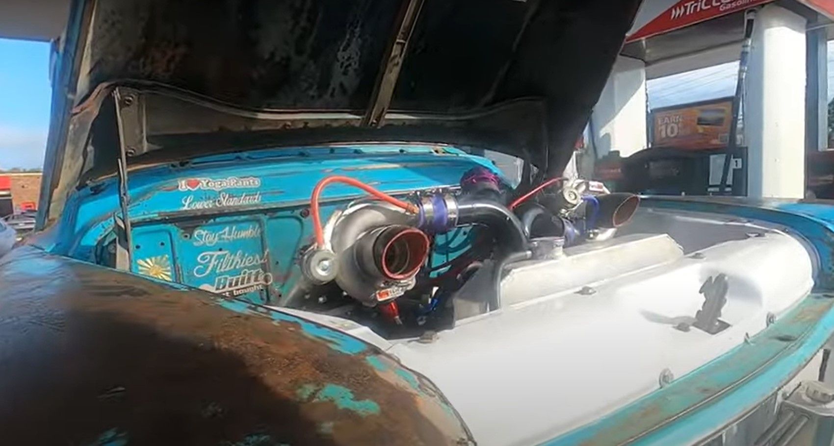 Barn Find Expert Spots An Incredible Twin-Turbo 1959 Chevrolet Truck At ...