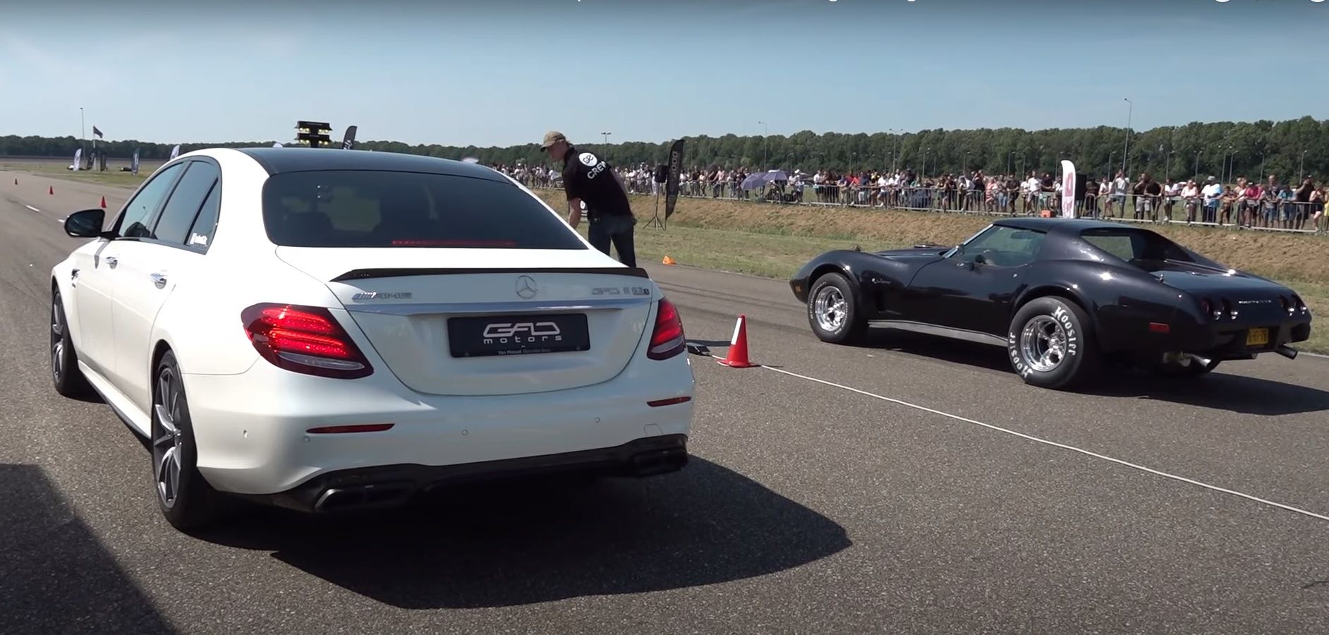 A Tuned Mercedes-Benz AMG E63 S Shows Off Its Drag Racing Power