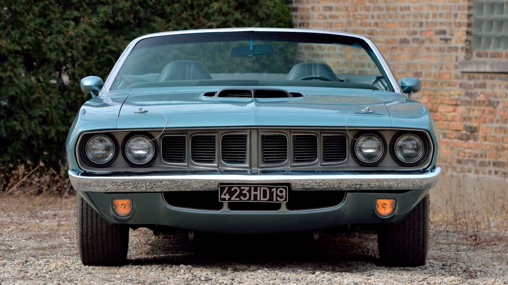 10 Classic Muscle Cars That Are Worth A Fortune Today