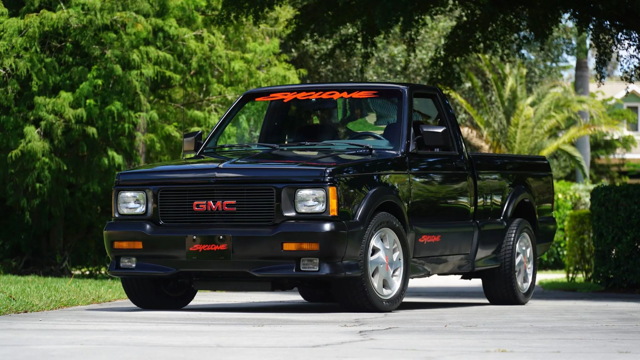 10 Reasons Why The 1991 GMC Syclone Is An Automotive Icon