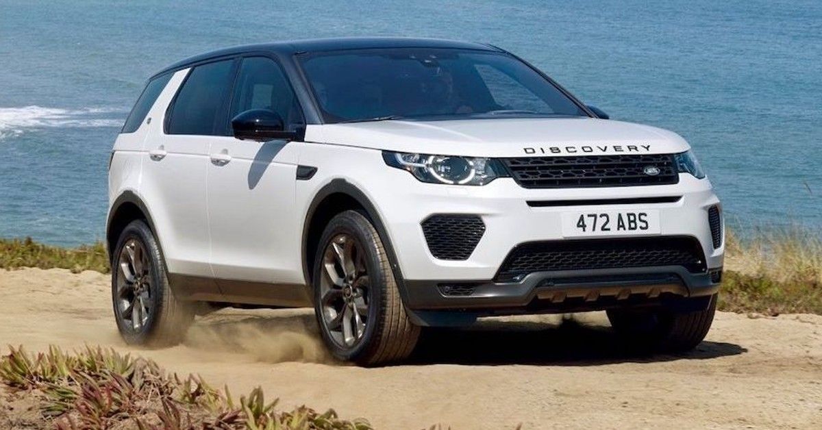10 Small SUVs That Dominate Off-Road