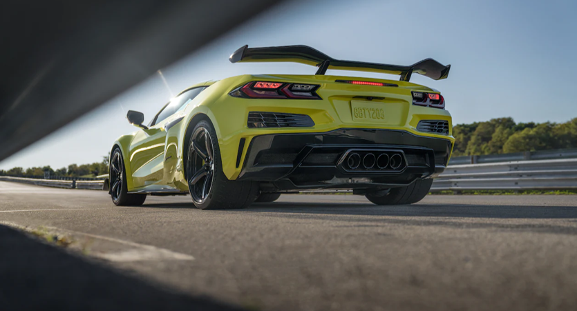 Top 10 Best-Looking Sports Cars To Wear Yellow