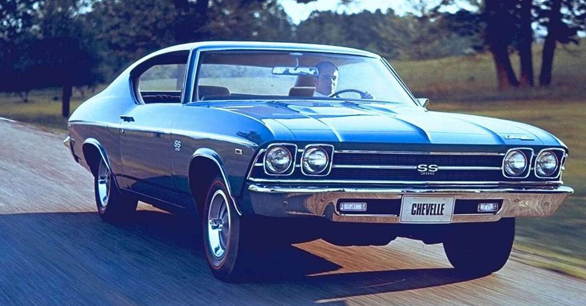 10 Best American Classic Cars That Defined The Muscle Era