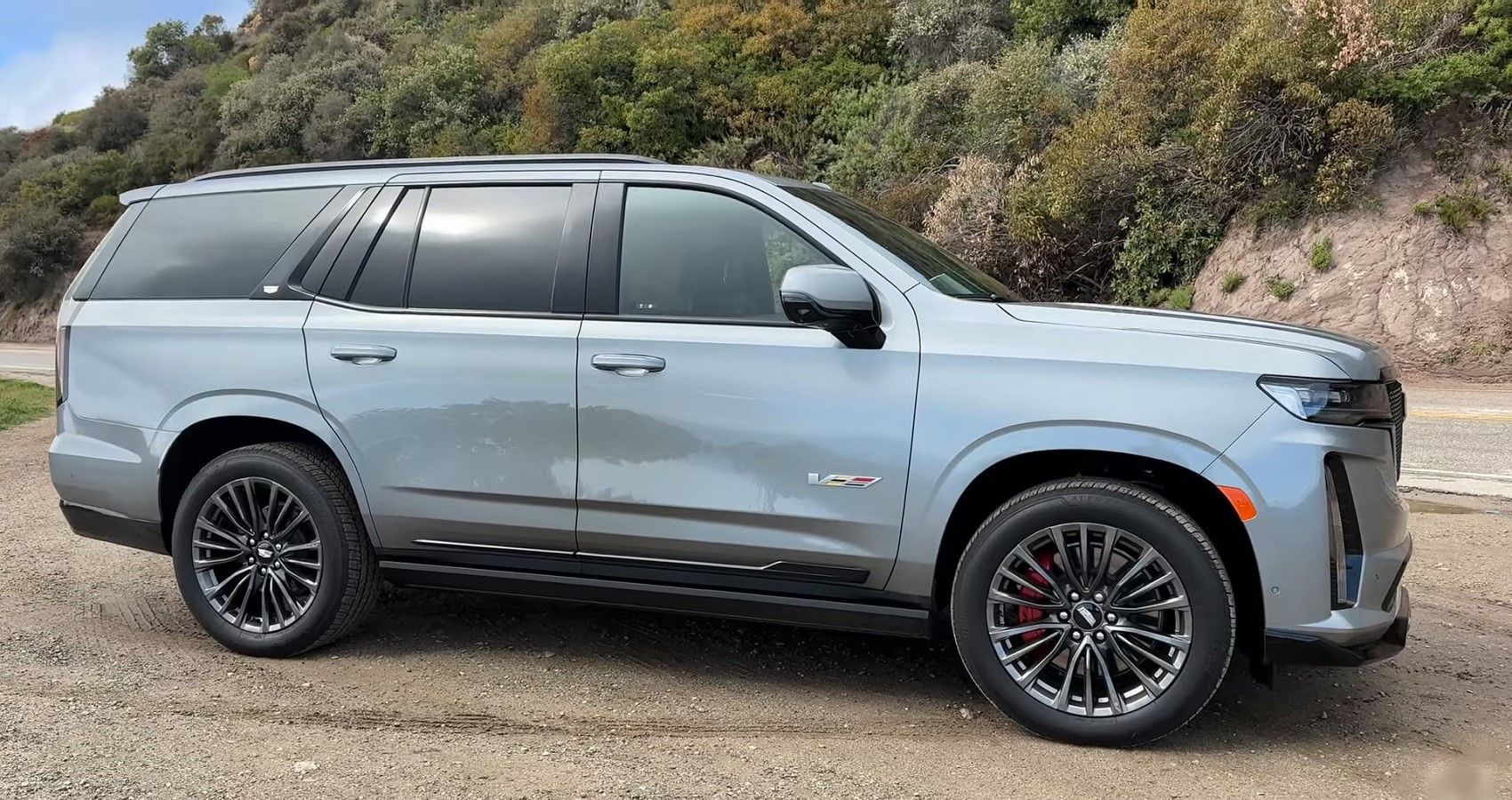 Here's Proof Of Why The Cadillac Escalade-V Is The Best SUV And Muscle ...