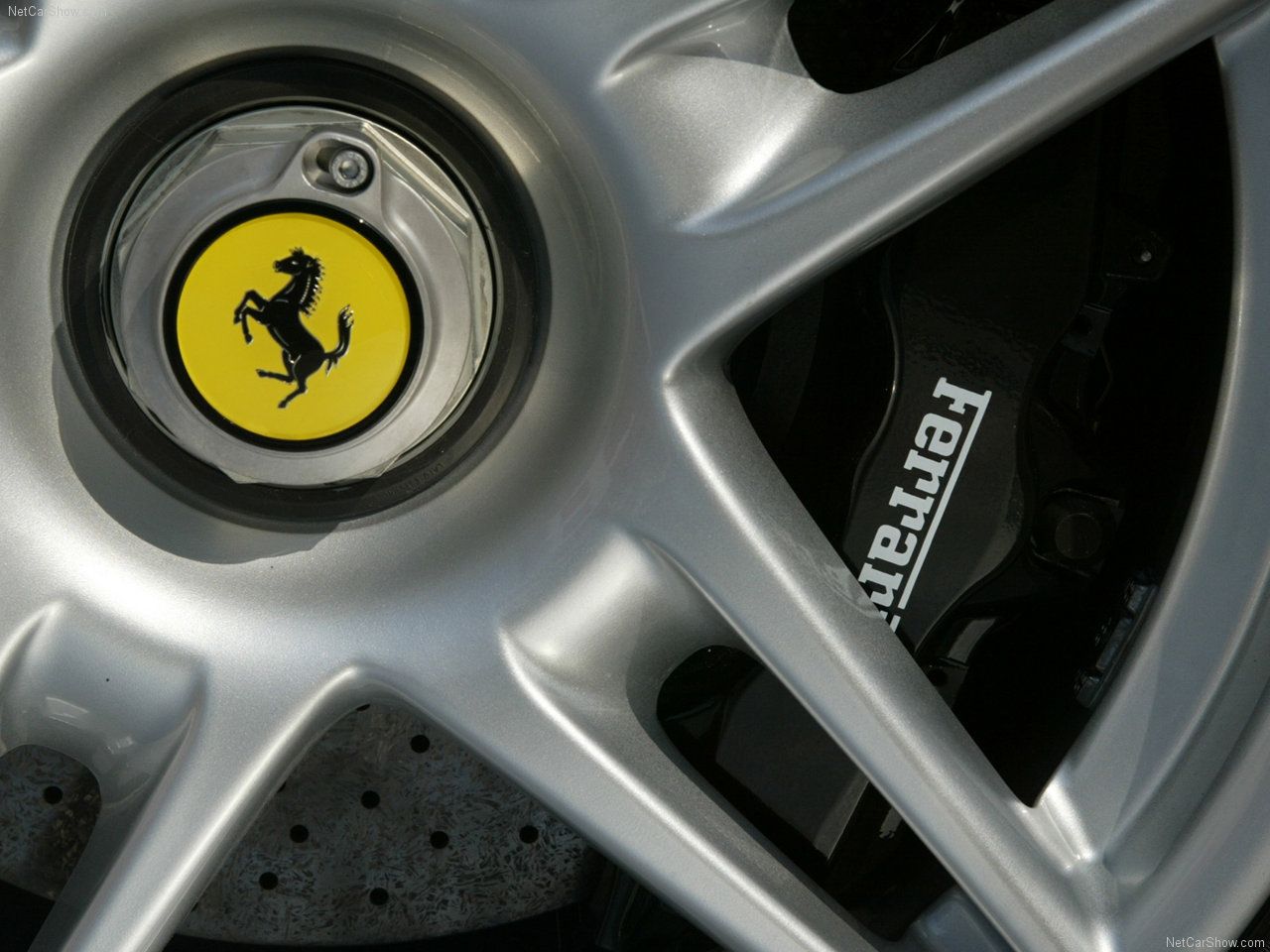 2003-2005 Ferrari Enzo: All Prices, Specs, And Car Features