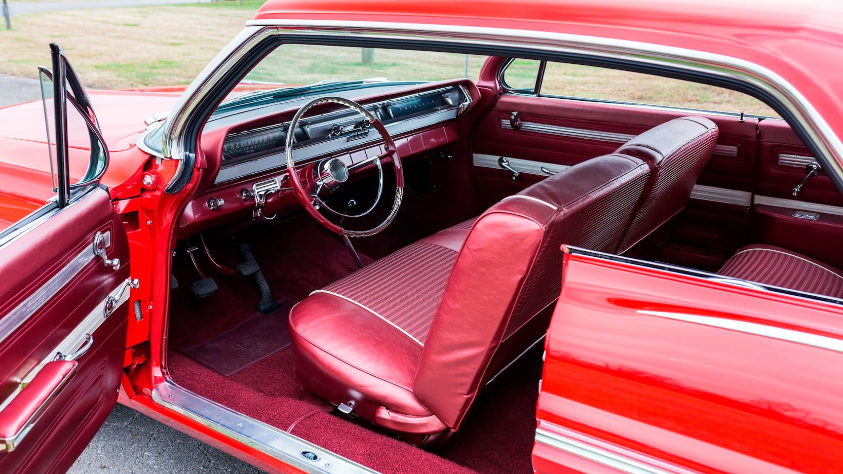 Take A Gander At These 10 Best Muscle Car Interiors