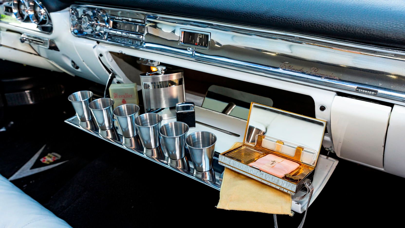 Take A Gander At These 10 Best Classic Car Interiors - Get Auto Tips