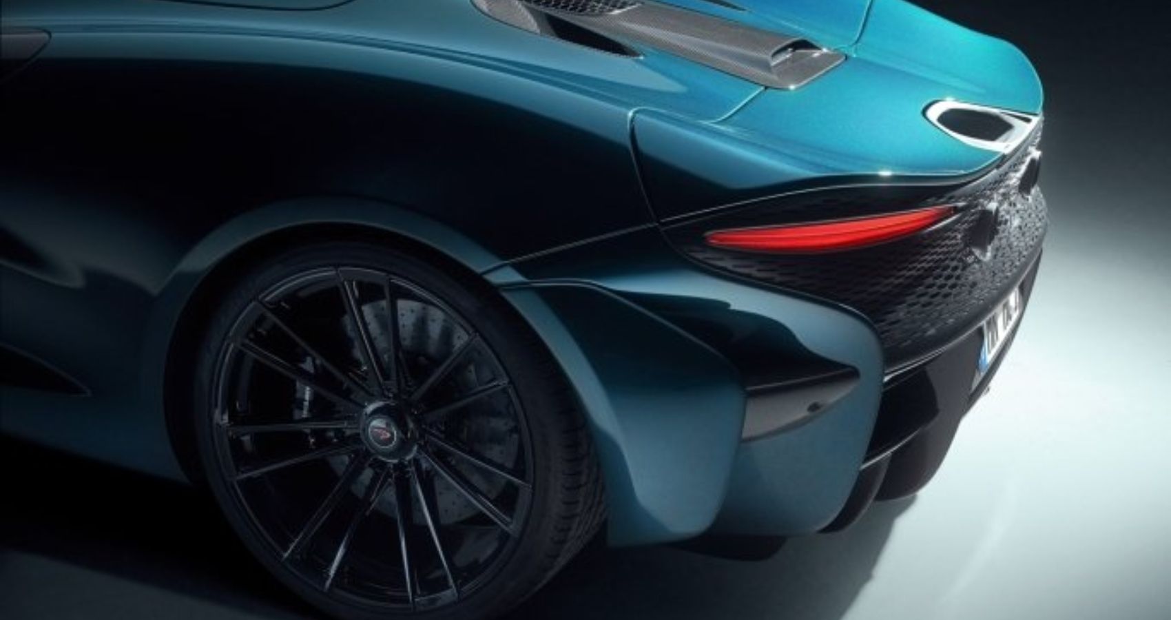 McLaren Elva Speedster With 919-HP Upgrade From Novitec Is Insane