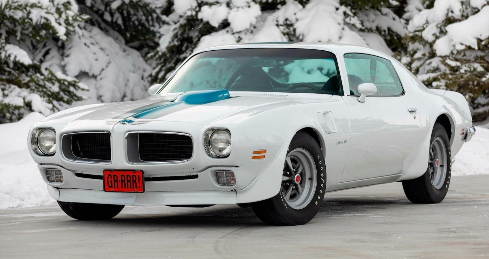 Why You Should Buy The 1970s Pontiac Firebird Trans Am Right Away