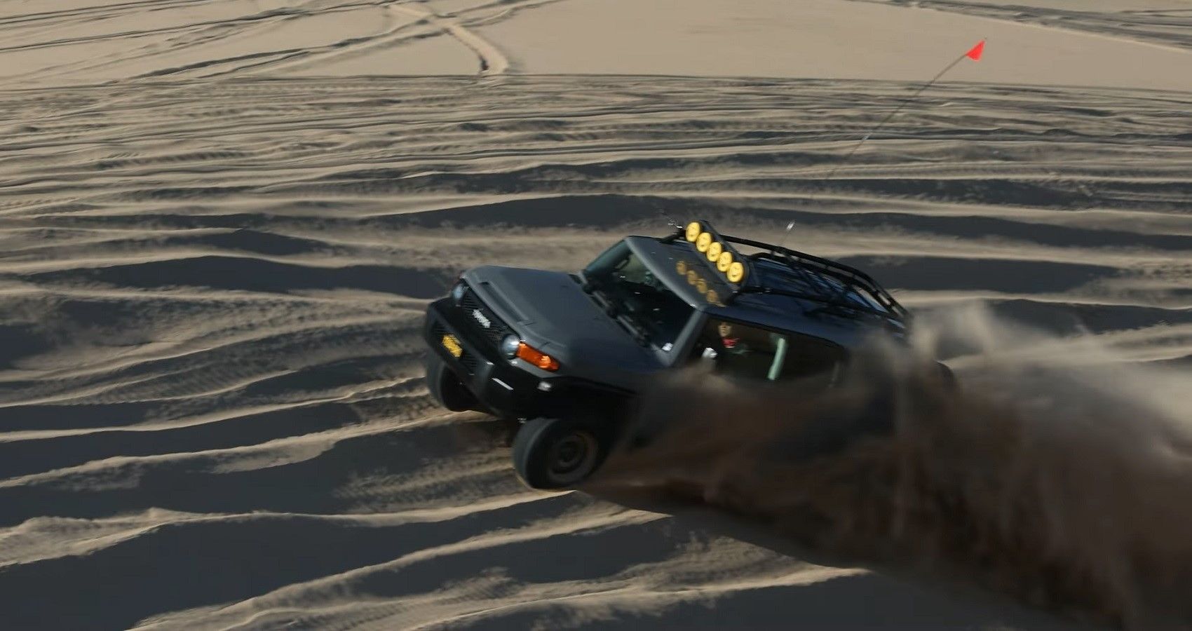 See Whether Larry Chen's Toyota FJ Cruiser Is Better Than A RAV4 In The ...