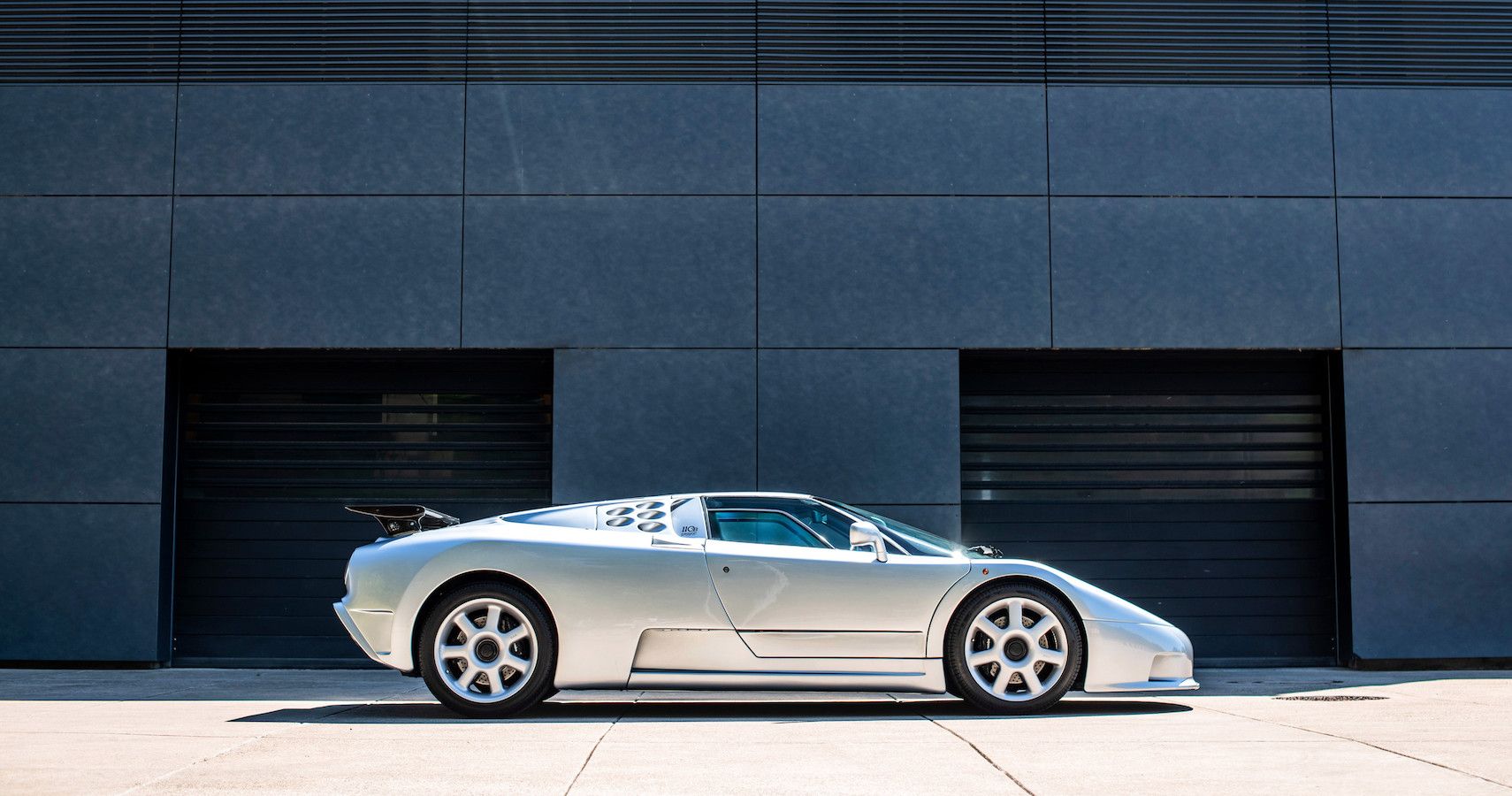 The Reason Why Bugatti’s Original EB110 Supercar Was A Total Flop