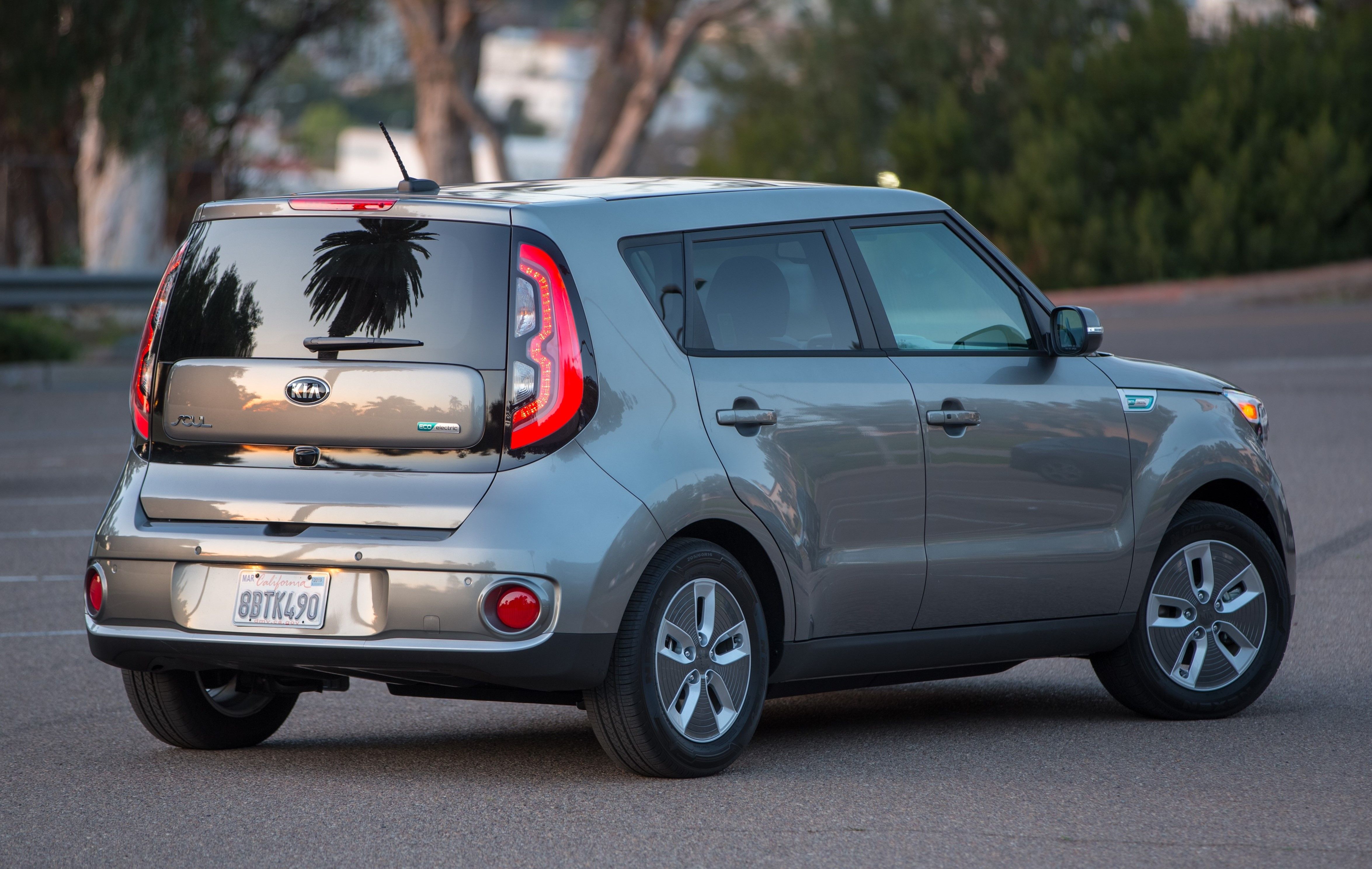 Here Are The Most Reliable Electric Cars To Buy Used (And 5 To Stay ...