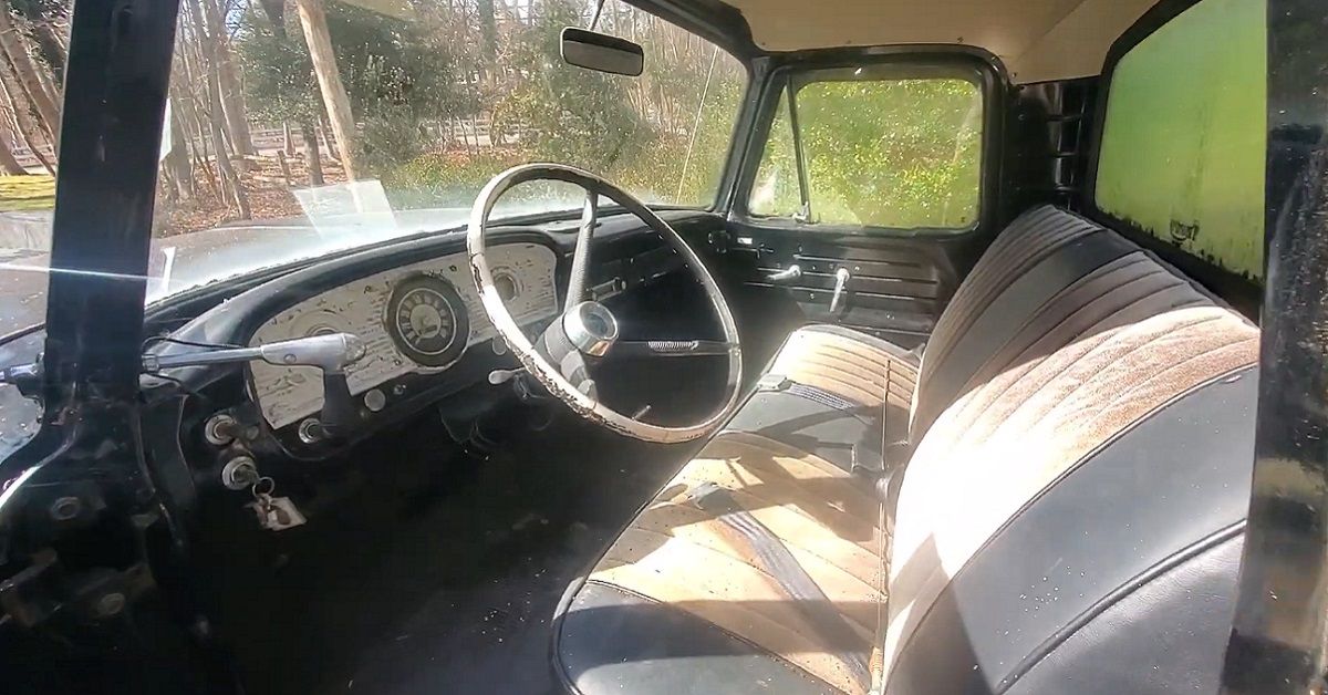 Jerry Battaglia Uncovers A 1962 Ford F100 Stepside That's Been Sitting ...