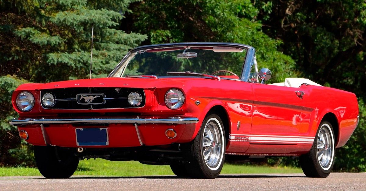 10 Coolest Classic American Convertibles, Ranked
