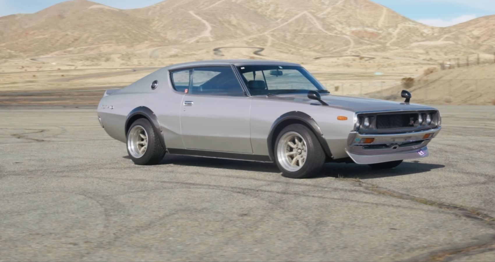 Why The 1973 Nissan GT-R Is Suspiciously Similar To The Dodge Challenger