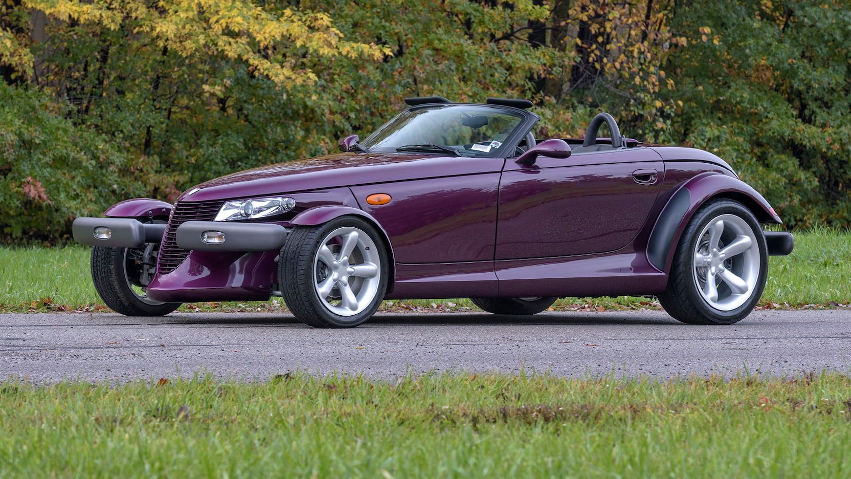 10 Classic American Cars That Make A Statement