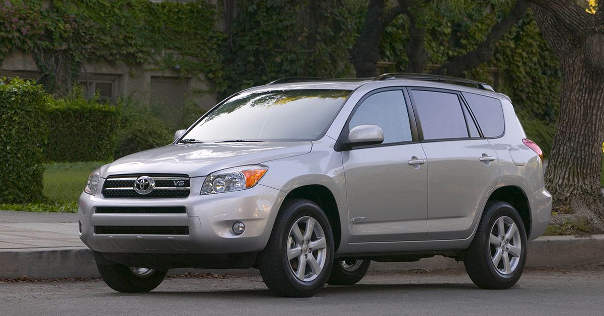 5 Most Reliable Toyota Models Ever Sold (5 That Constantly Break Down)