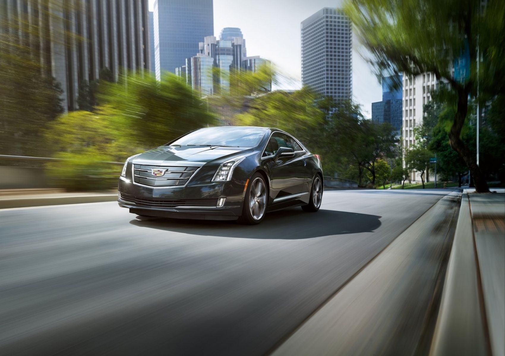 Why The 2014 Cadillac ELR Was An Awful Mess