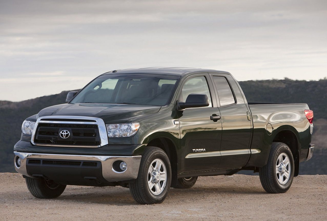 10 Cheap Used Trucks With Ridiculously Powerful Engines Under The Hood