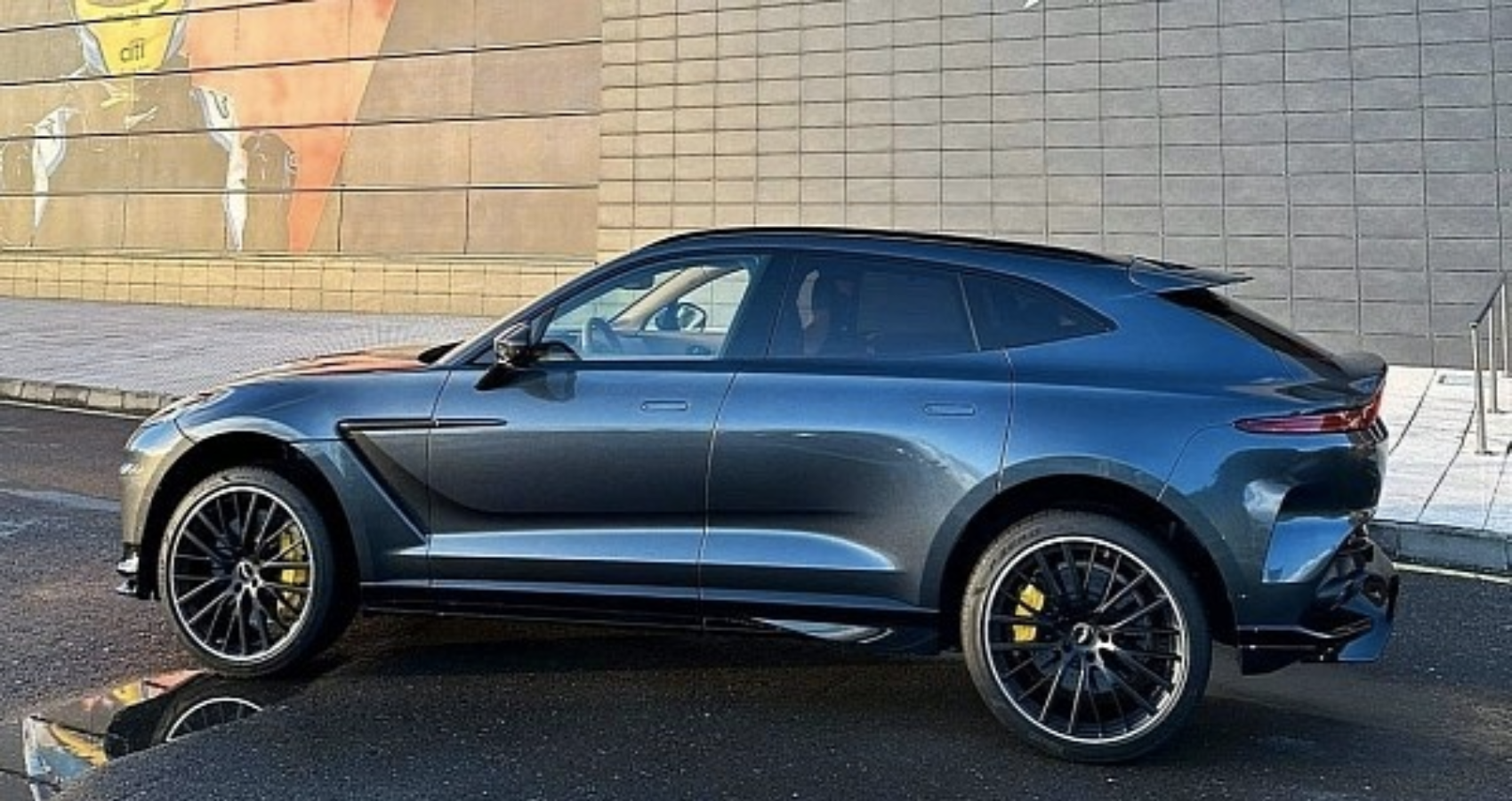 Why Fernando Alonso's Custom Aston Martin DBX 707 Company Car Is So ...