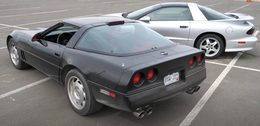1988 Chevrolet Corvette Vs 1995 Pontiac Trans Am: Classic Cars That Don ...