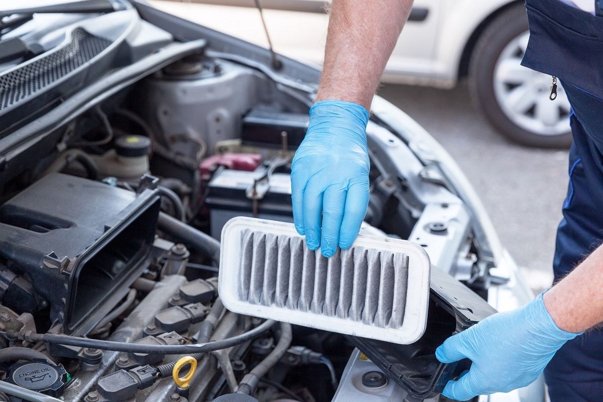 10 Easy Engine Maintenance Tips For Your Car