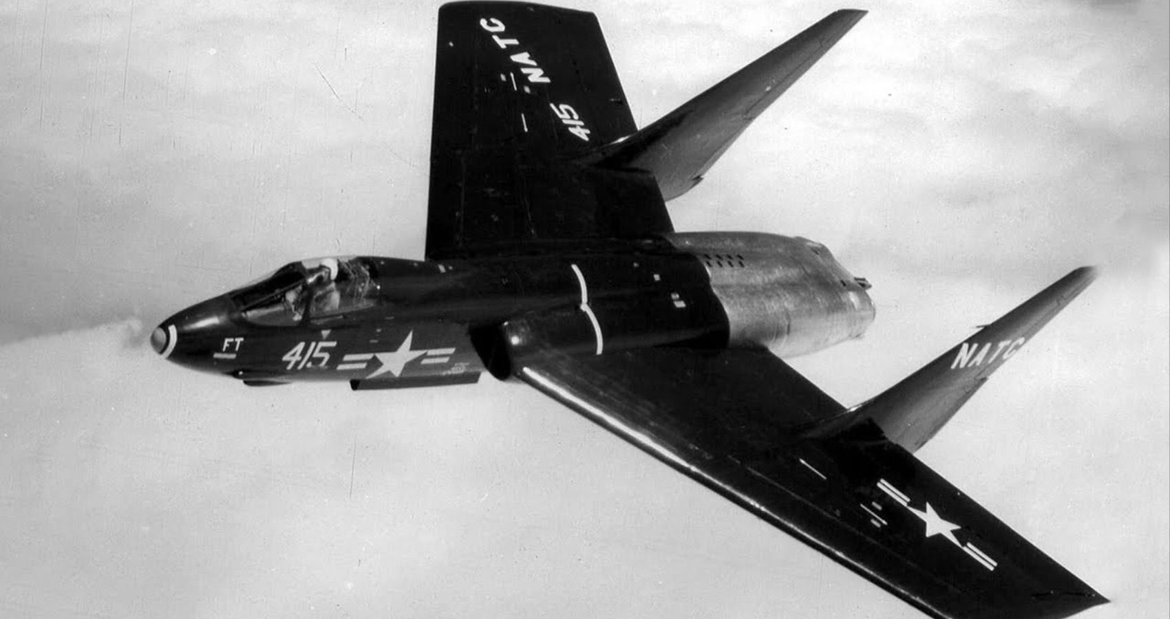 Why The Vaught F7U Cutlass Was The US Navy's Worst Jet Fighter | Flipboard