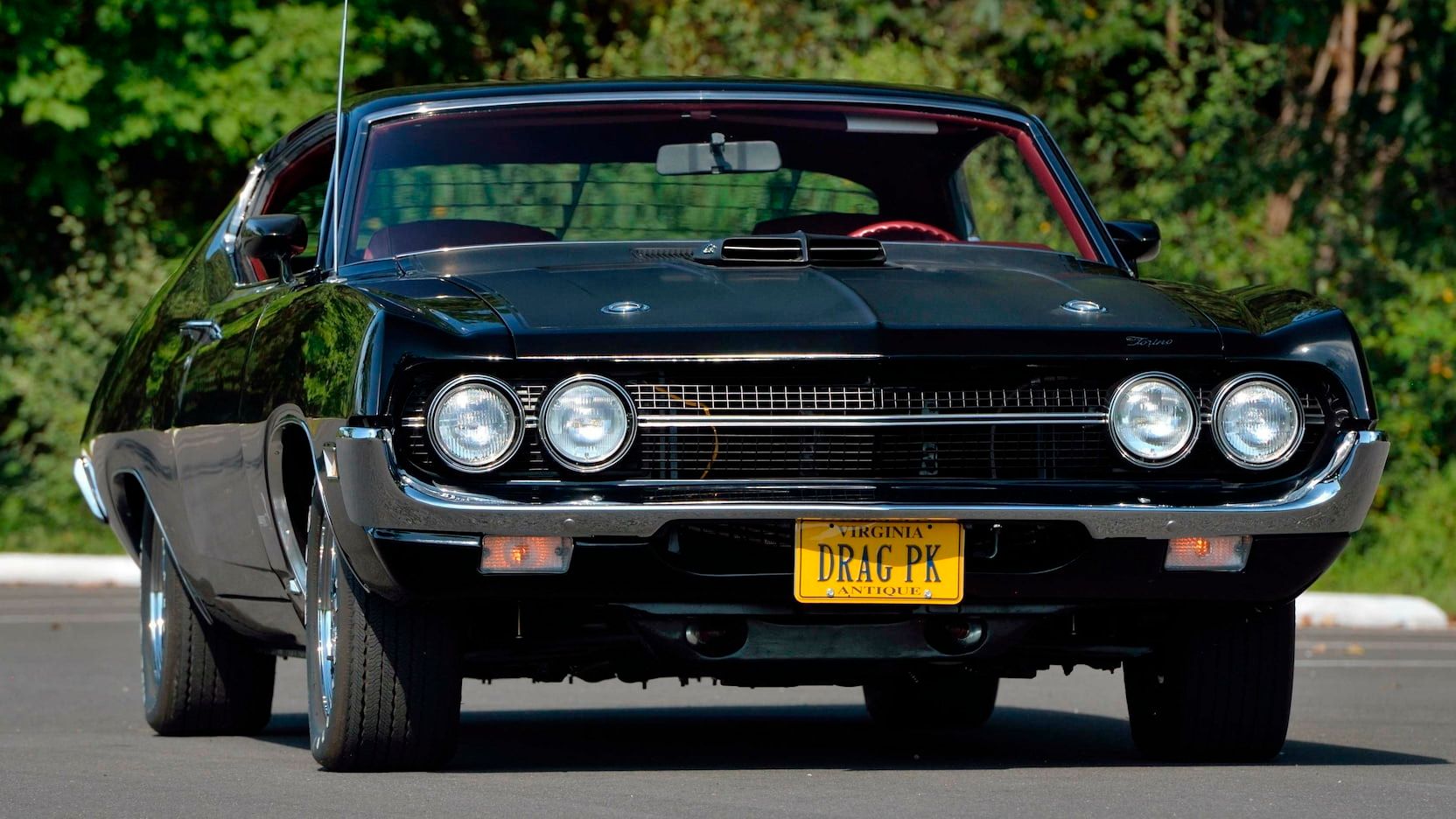10 Classic Muscle Cars With The Most Iconic Engines