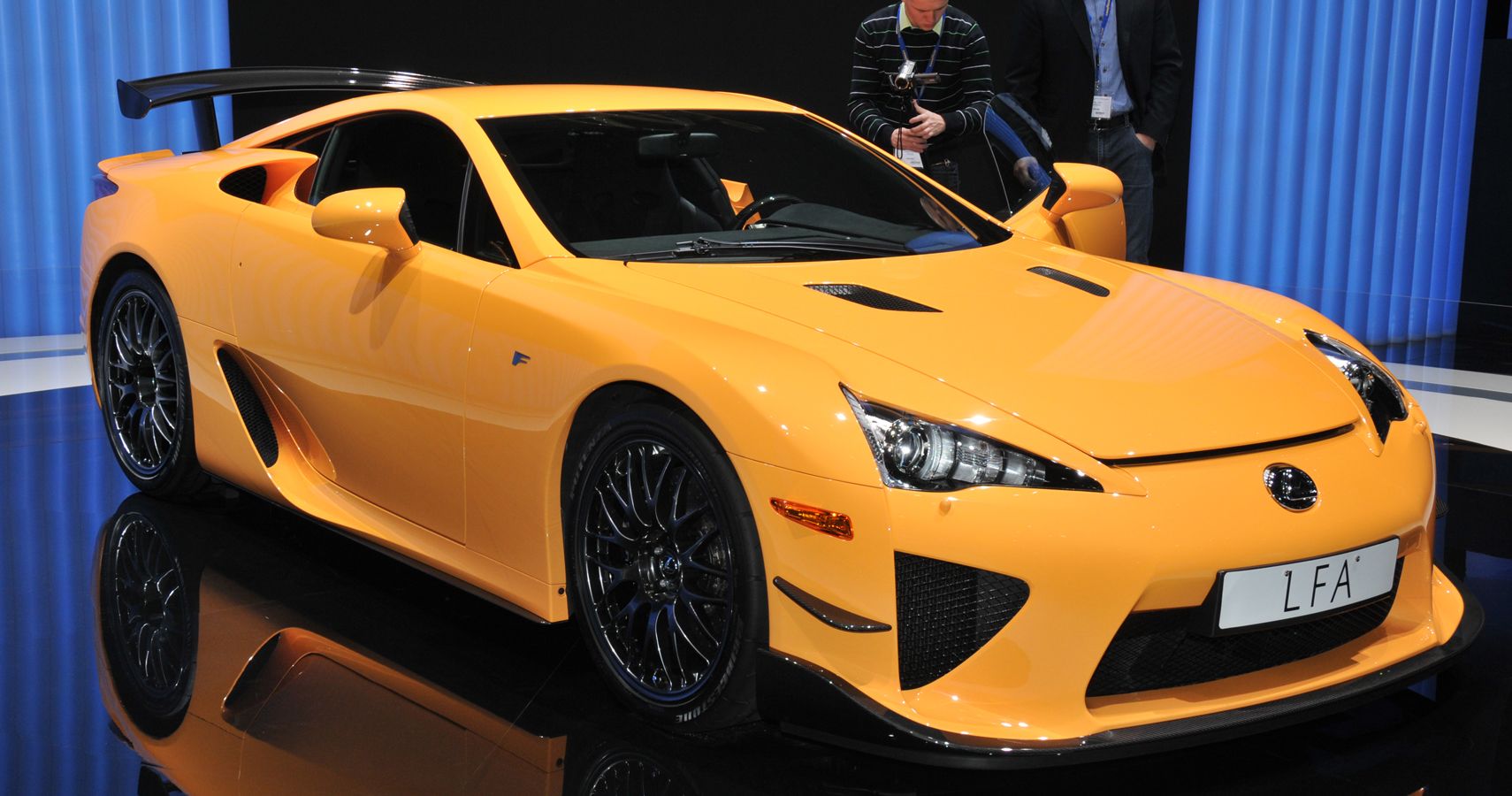 10 Best JDM Sports Cars That Showcased Japanese Engineering Brilliance