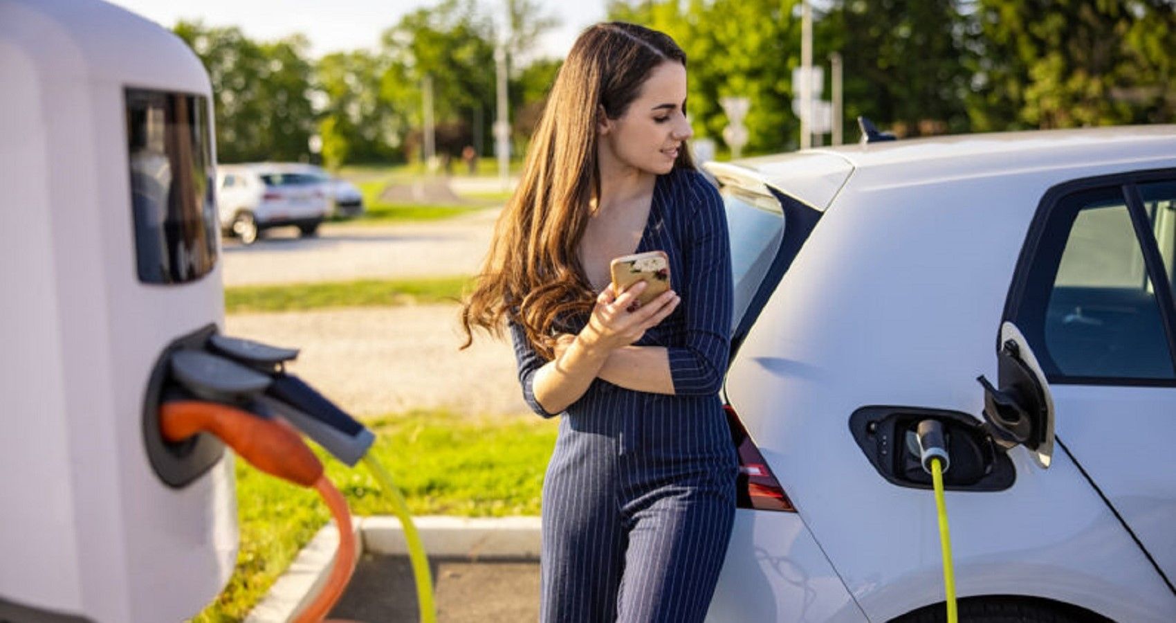 Here's The Big Problem With EVs That People Don't Talk About