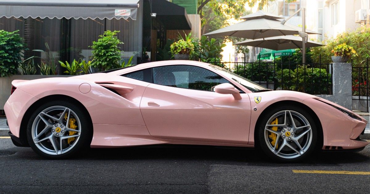 10 Strict Rules Ferrari Owners Must Follow (And 10 The Employees Must ...