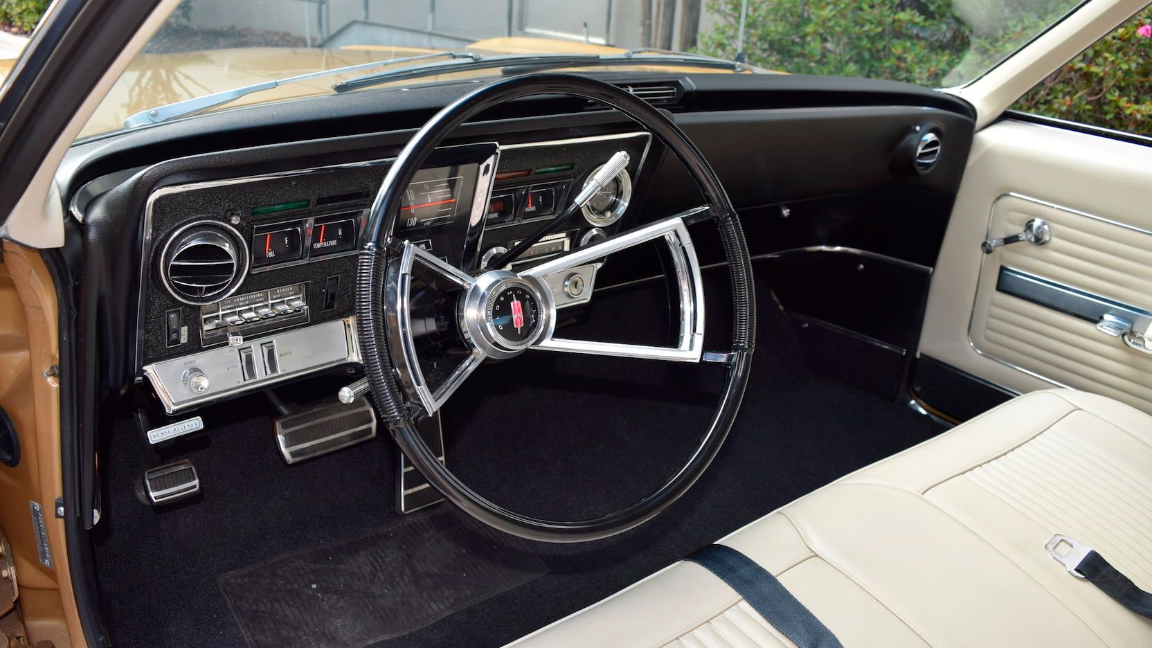 10 Awesome Facts About The Oldsmobile Toronado