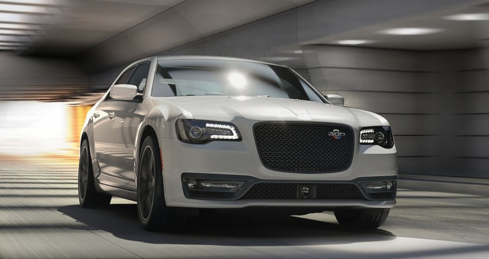 Why The Chrysler 300C Is The Best Luxury Car You've Never Considered