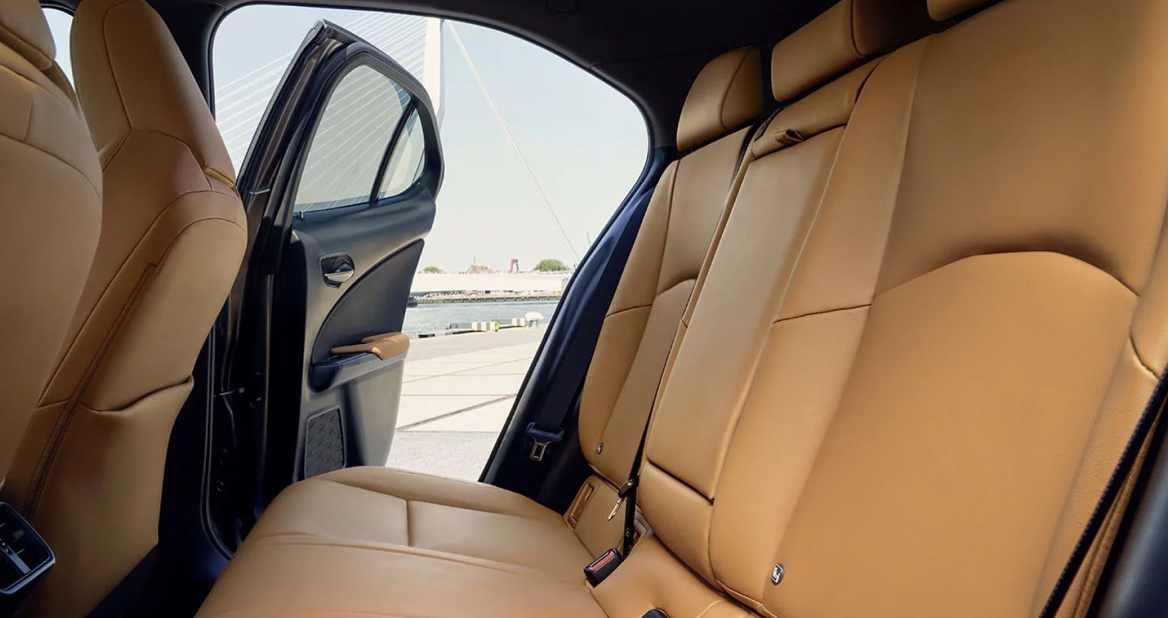 The 2024 Lexus UX 250h Is The Luxurious Cousin Of The Toyota Rav4 Hybrid