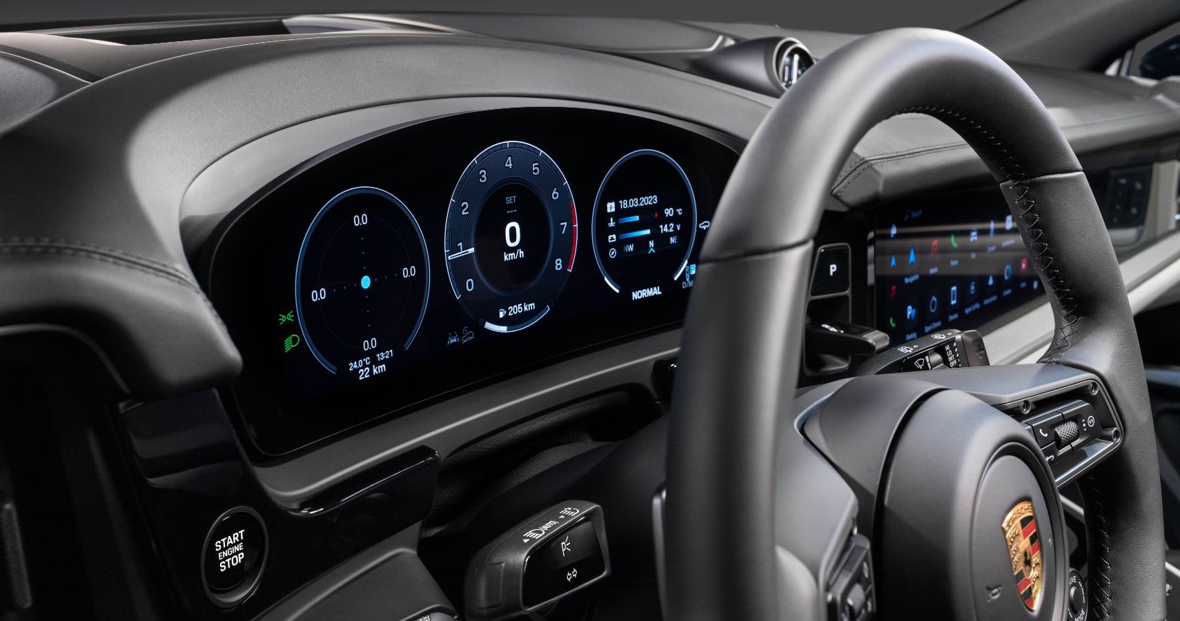 How The 2024 Porsche Cayenne Just Perfected The In-Car Touchscreen Design