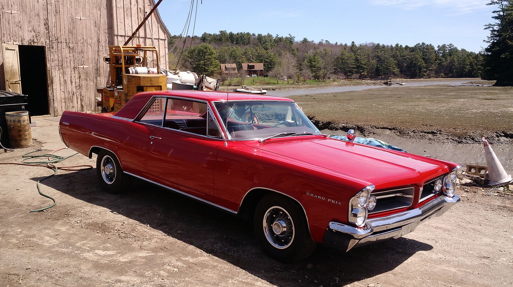 10 Things We Love And Hate About The 1963 Pontiac Grand Prix