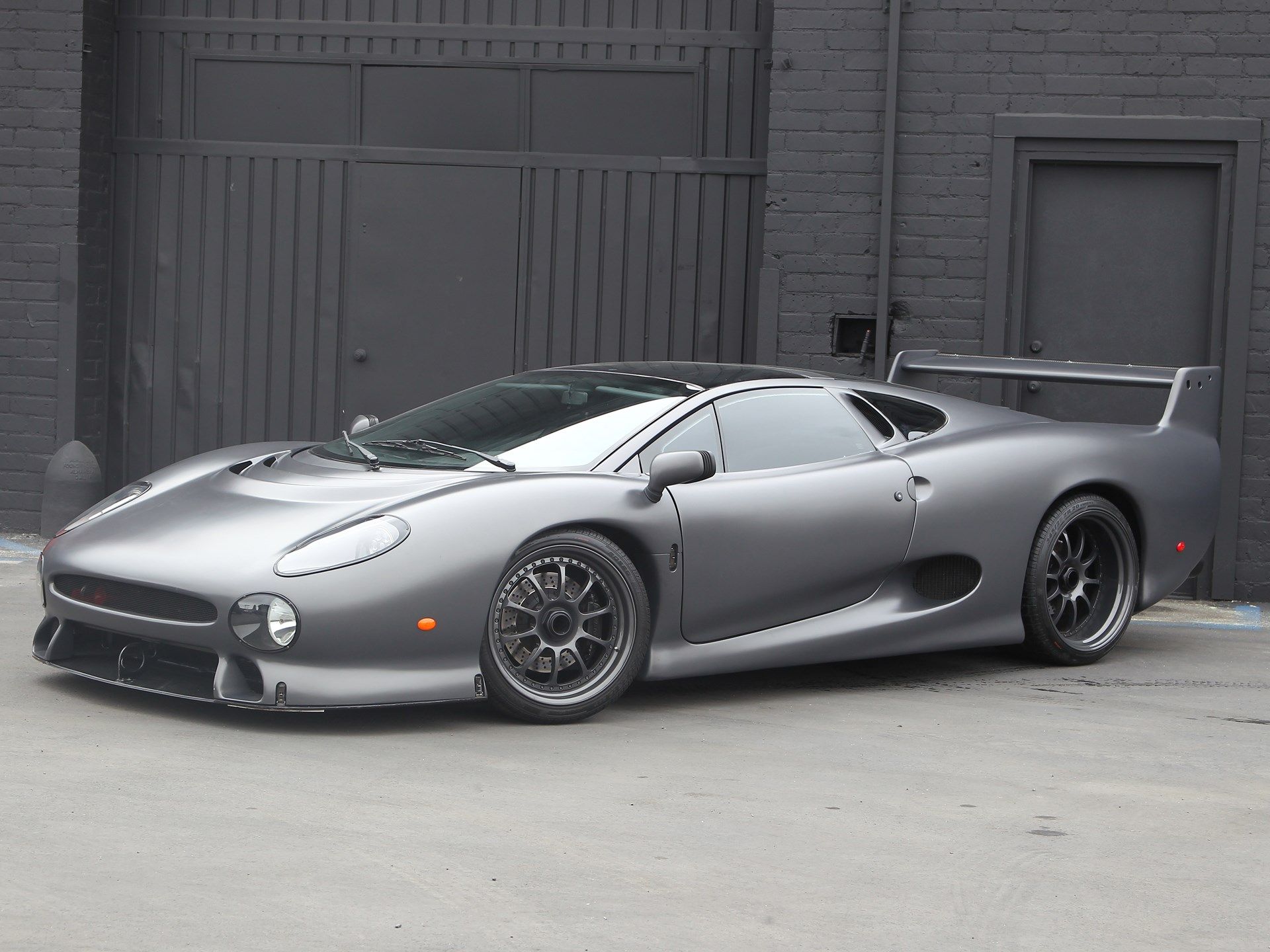 Here's What You Didn't Know About The TWR Jaguar XJ220 S