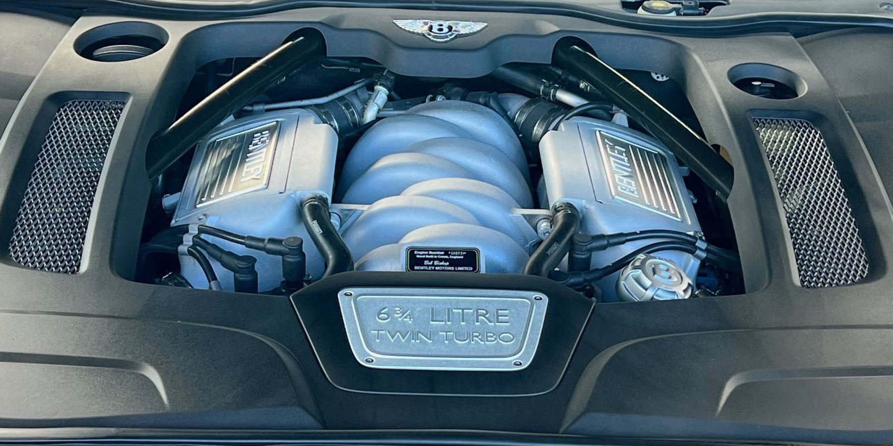 10 European V8s We'd Prefer Over A Chevy LS7 Any Day