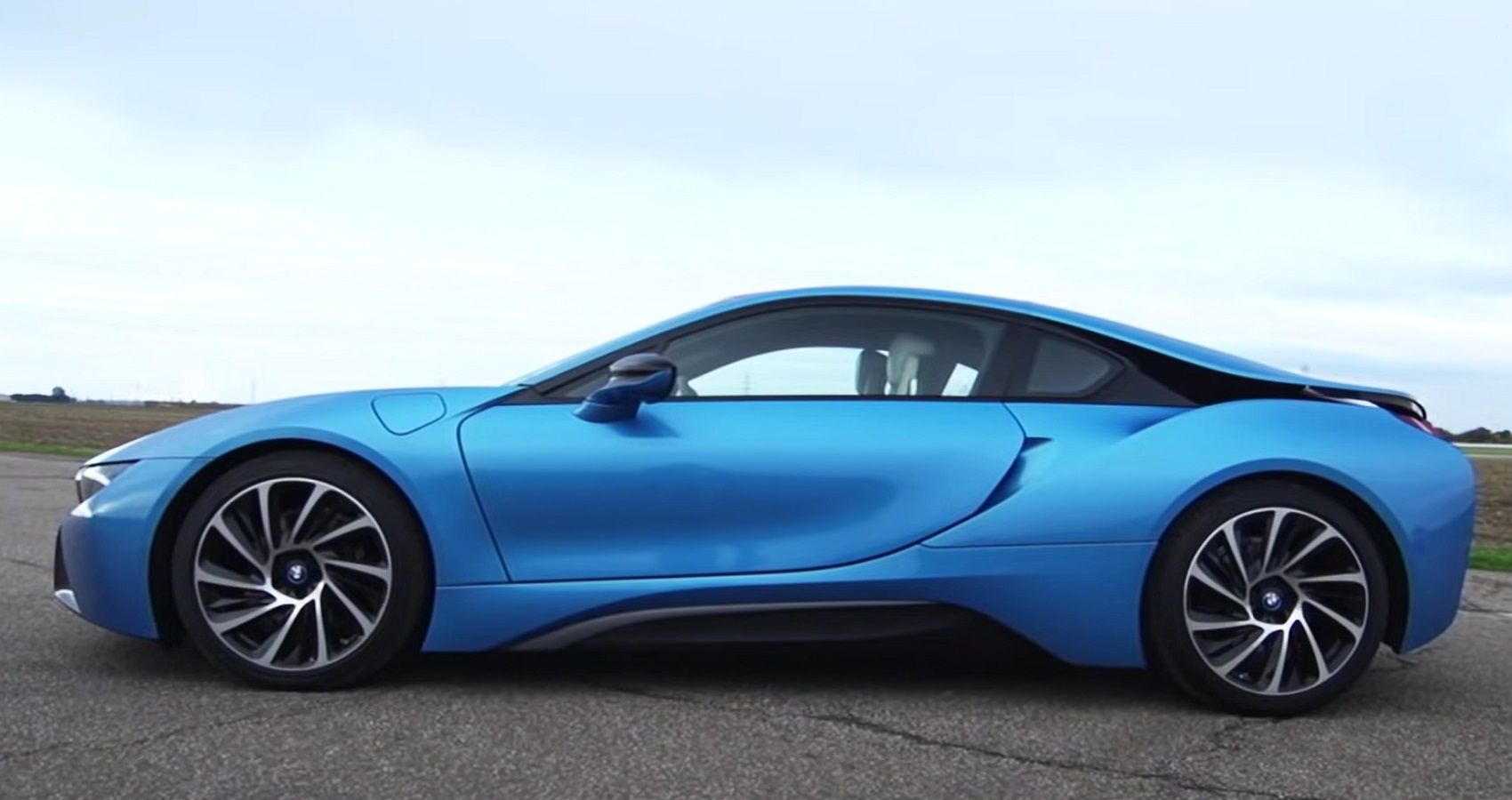 How Liberty Walk Liberated The BMW i8 Hybrid Sports Car’s Wild Side