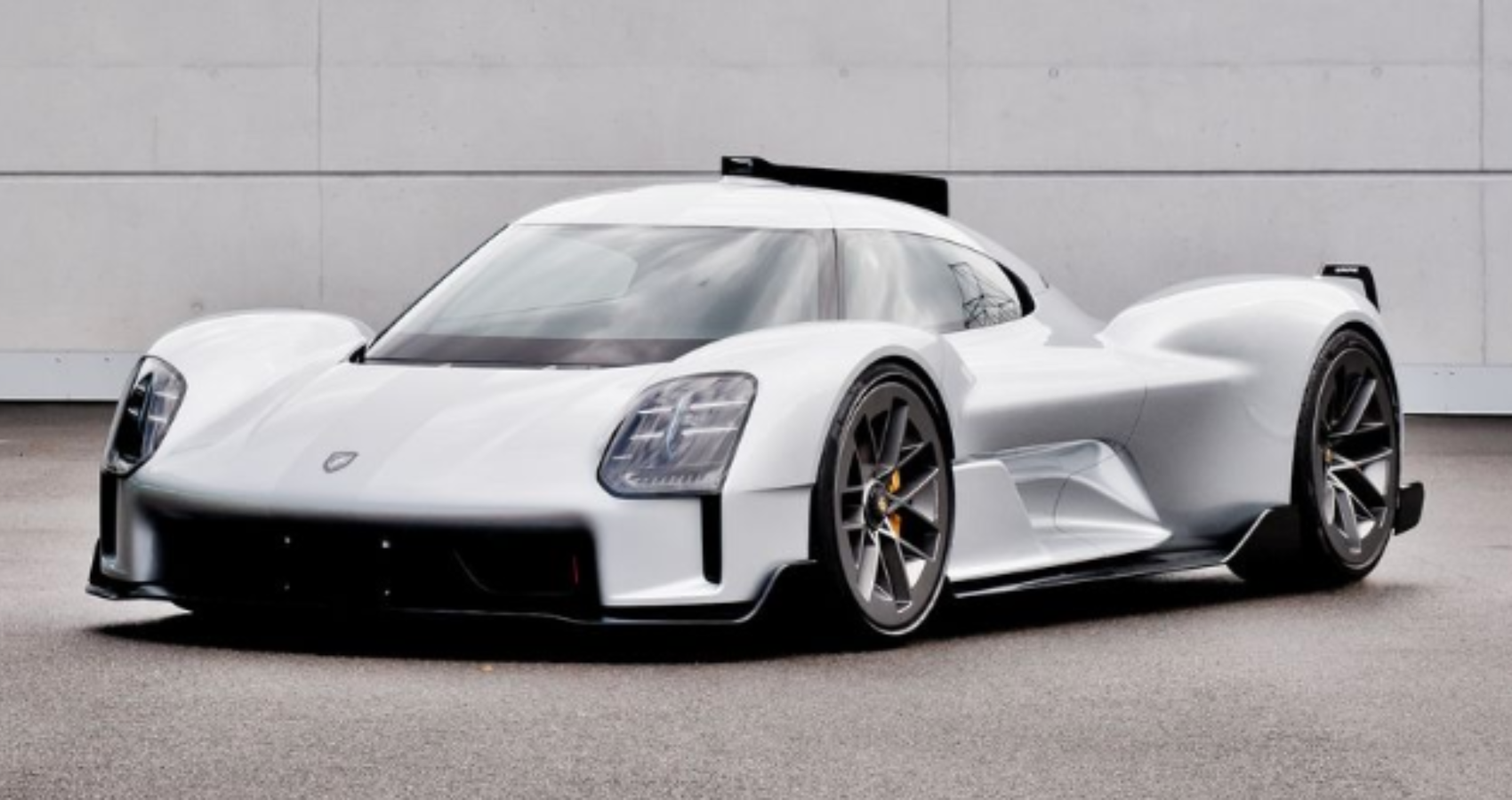 Why Modern Battery Tech Isn’t Good Enough For A Porsche 918 Spyder ...