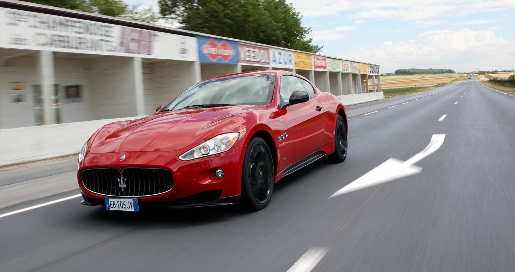 The 2010 Maserati GranTurismo Is The Best Sounding Car For Under $30,000