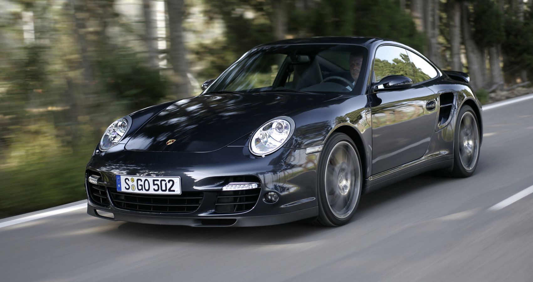 Why The Porsche 911 997 Is The German Nissan GT-R