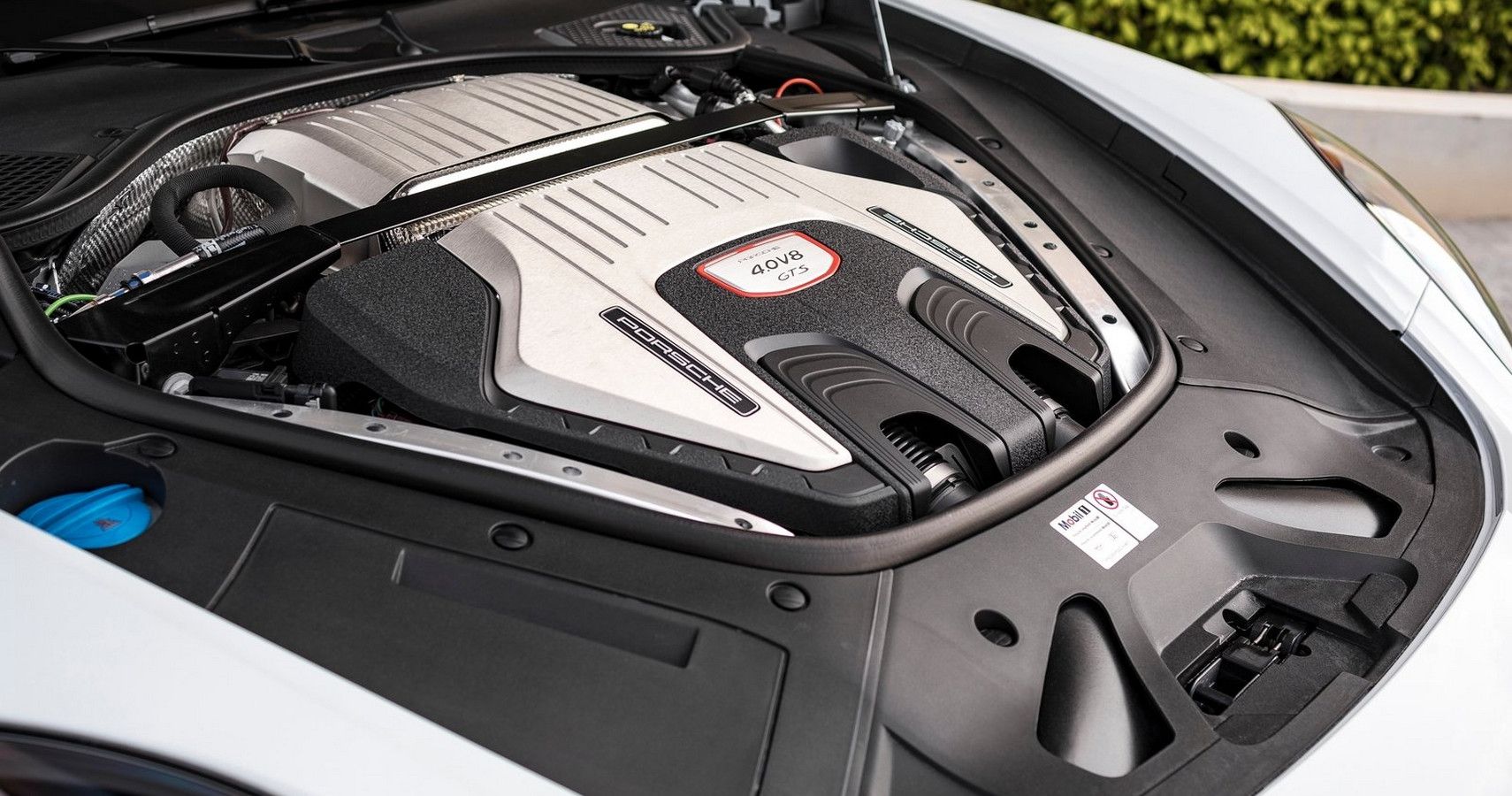 10 Best V8 Engines Of Today