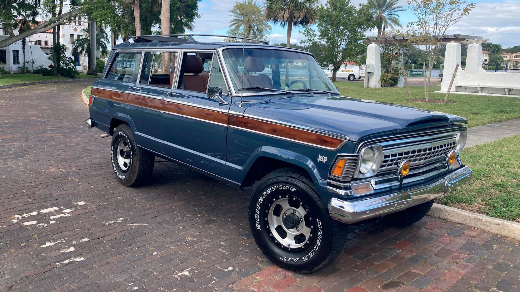 10 Iconic SUVs That Redefined Off-Roading Adventures