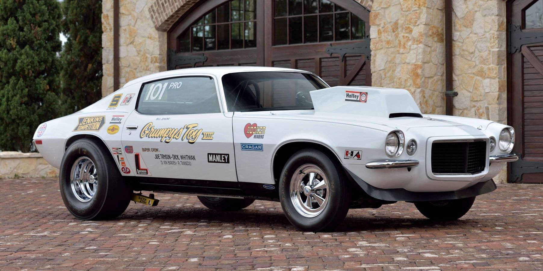 10 Legendary Muscle Cars That Ruled The Drag Strip