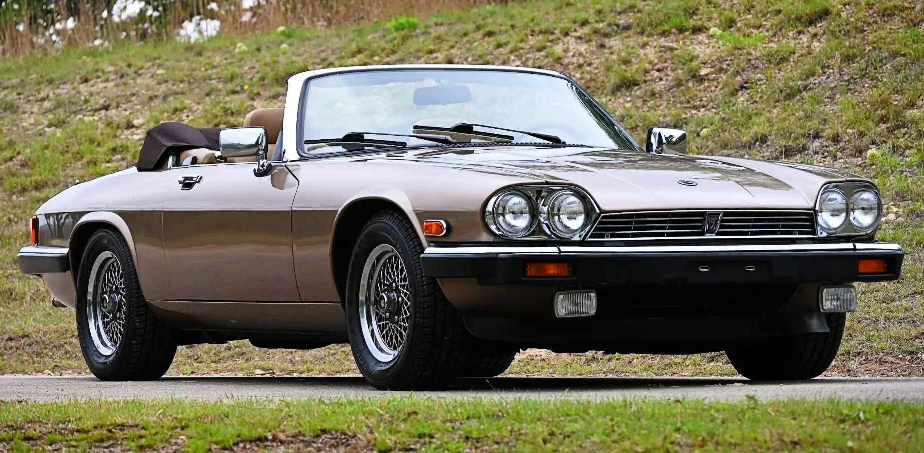 10 Underrated European Sports Cars Of The '90s That Are Now Cheap