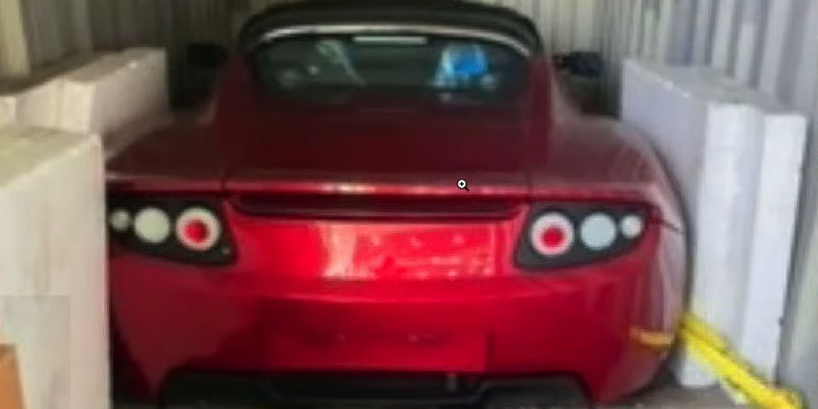 What Makes This Hoard Of Tesla Roadsters Found Abandoned In China So ...